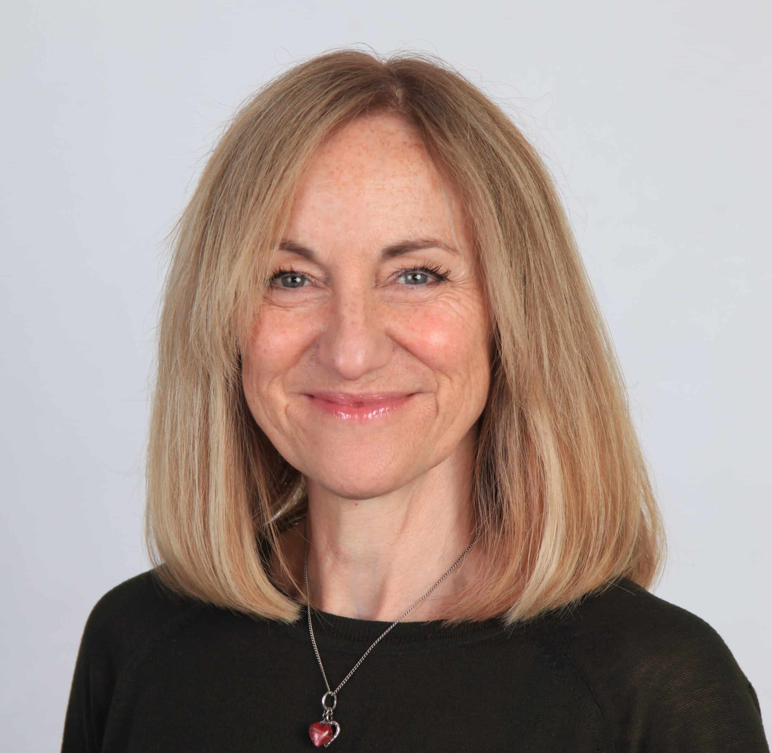 LISA GORDON - Ann Cecil-Sterman